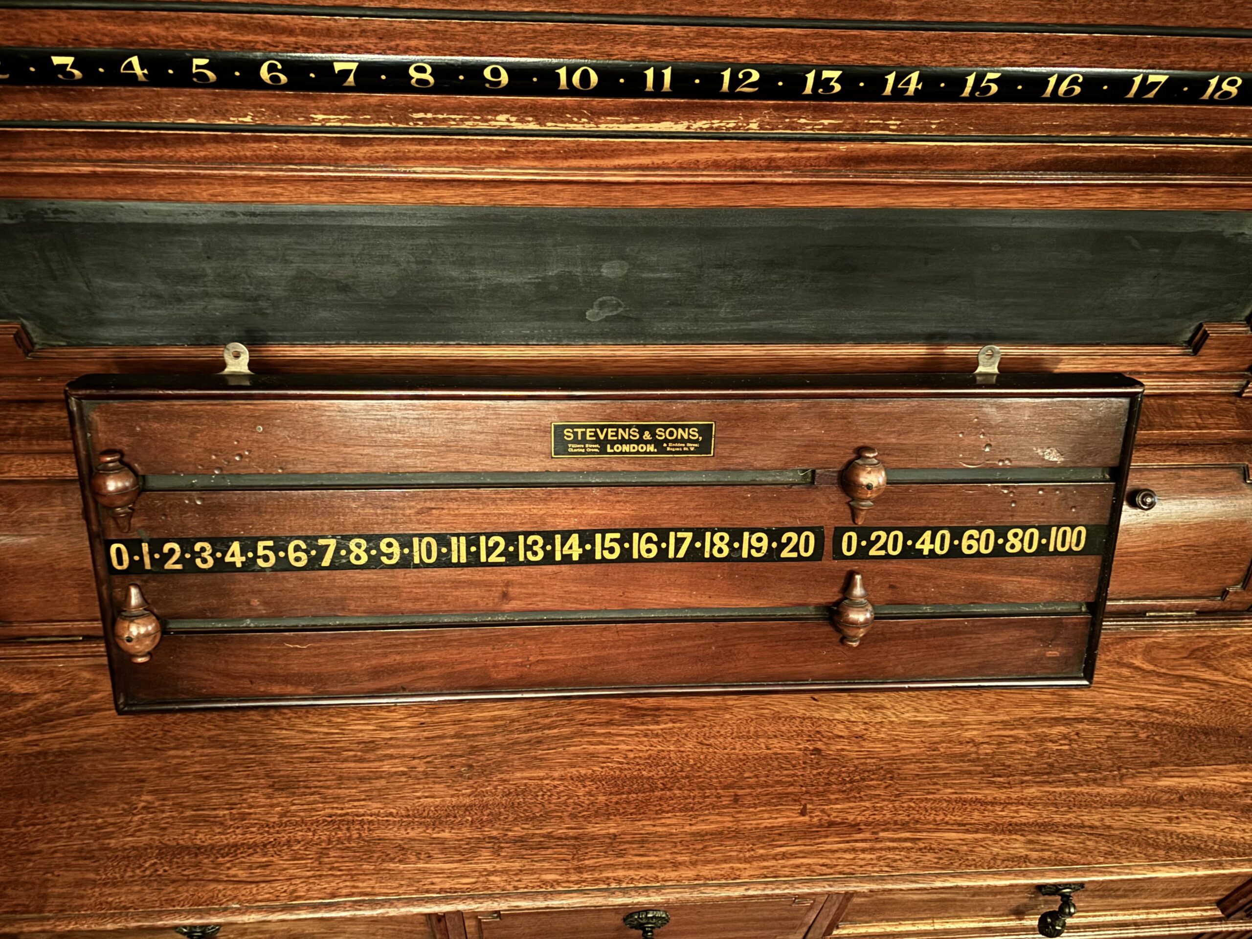 Antique Victorian Stevens & Sons mahogany scoreboard - John Bennett ...